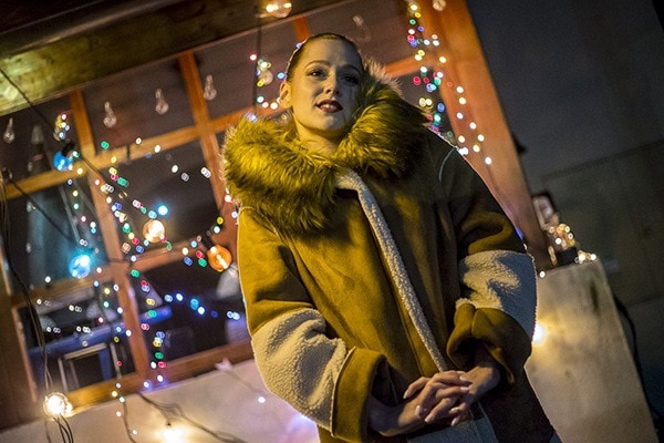 EMMA DROBNÁ dnes predstavuje svoj prvý vianočný videoklip REMEMBER ...