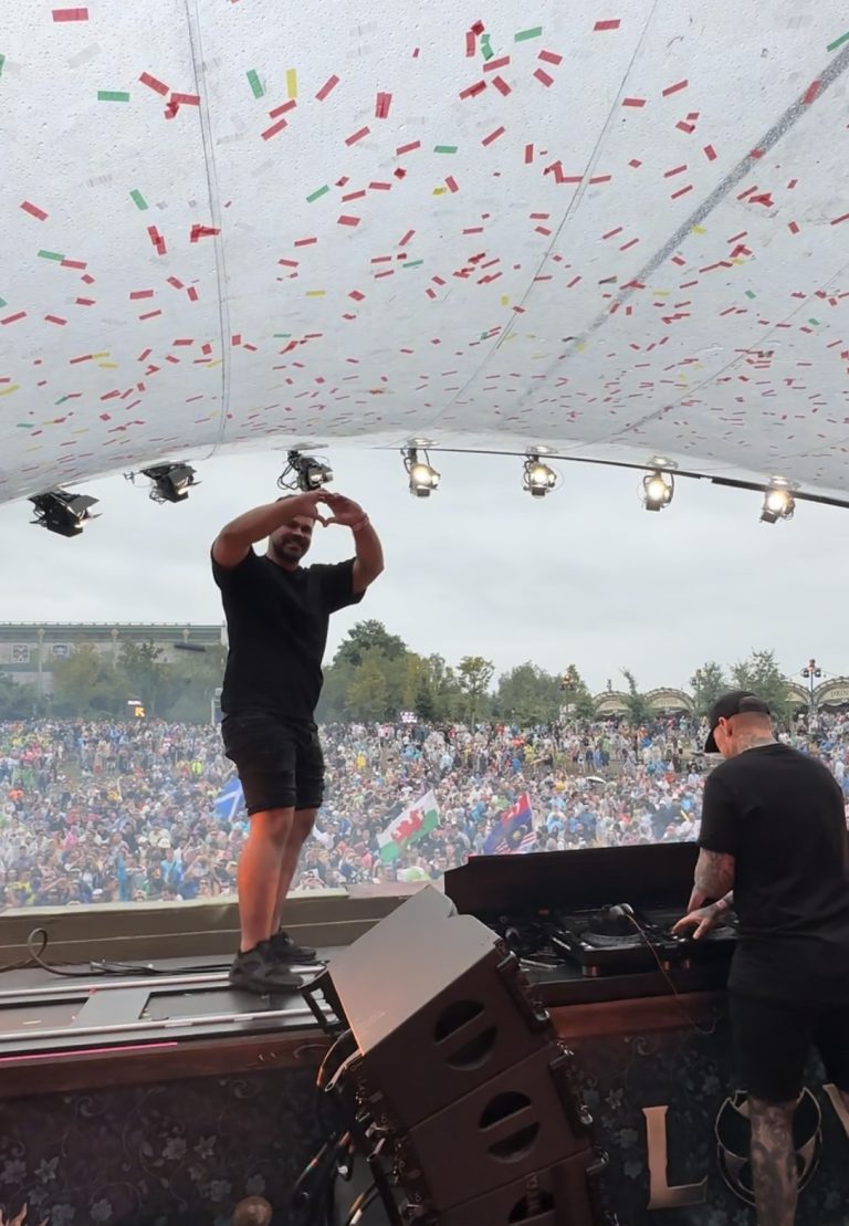 OBROVSKÝ ÚSPECH PRE SLOVENSKO! DJ MAIREE VYSTÚPIL NA LEGENDÁRNOM TOMORROWLANDE - GREGI.NET ...